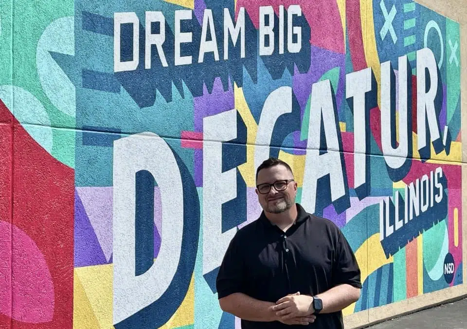 NowDecatur’s Nick Smith Unveils Decatur’s Newest Mural at Dedication ...