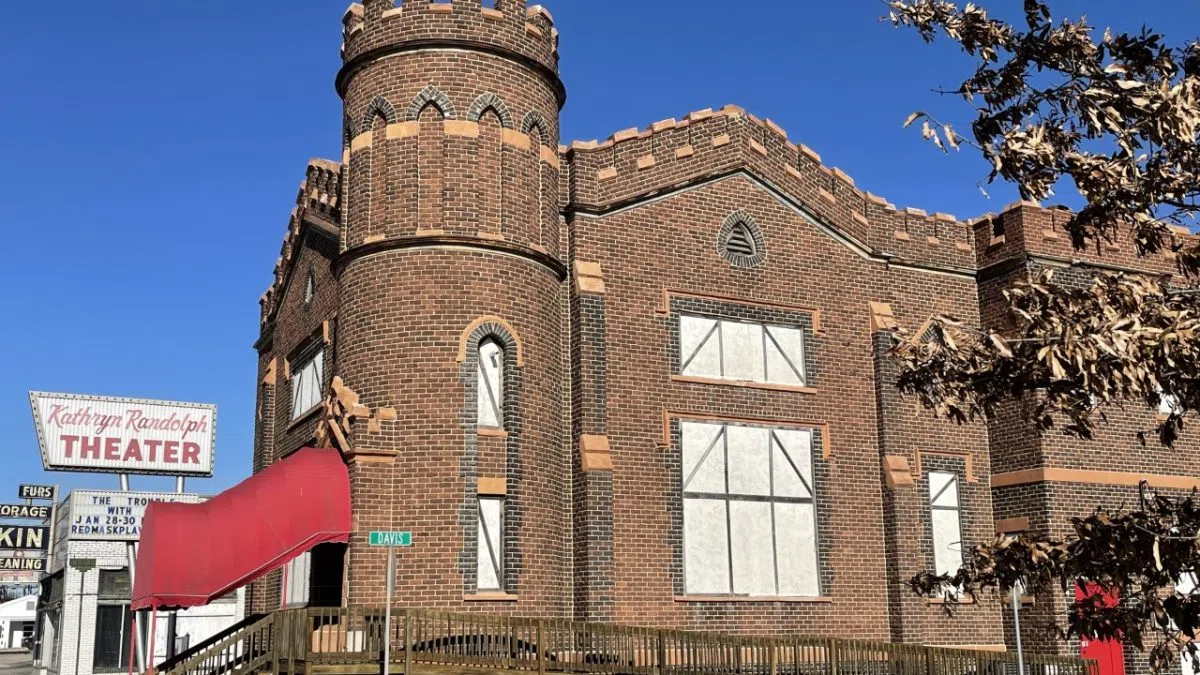 Red Mask Reschedules “It’s a Wonderful Life” Old-Time Radio ...