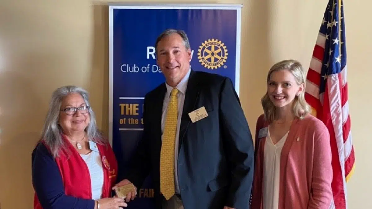 Danville Noon Rotary Welcomes Interim Vermilion Advantage President ...