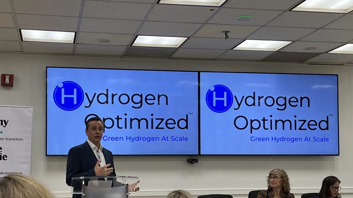 Hydrogen Optimized Highlights Clean Energy Technology To Politicians ...