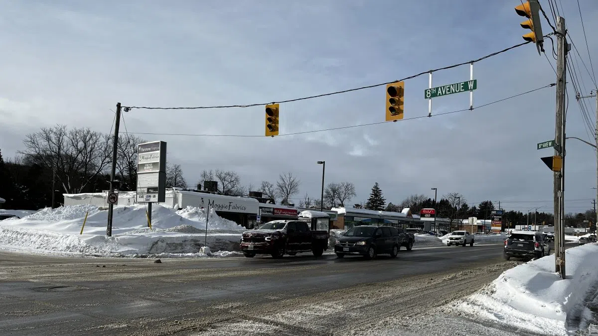 Set Of Owen Sound Traffic Lights Offline Following Collision | Mix 106.5