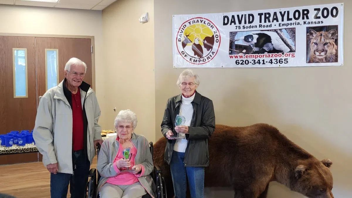 David Traylor Zoo hands out lifetime advocate awards in surprise event ...