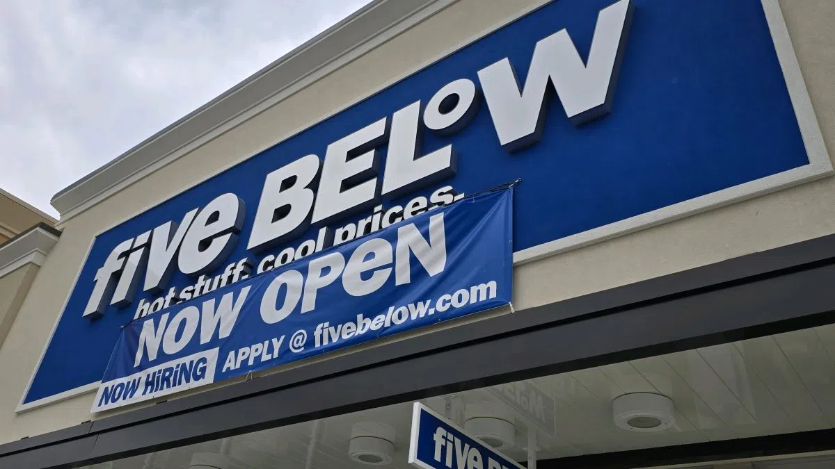 Five Below opens doors Friday | KVOE