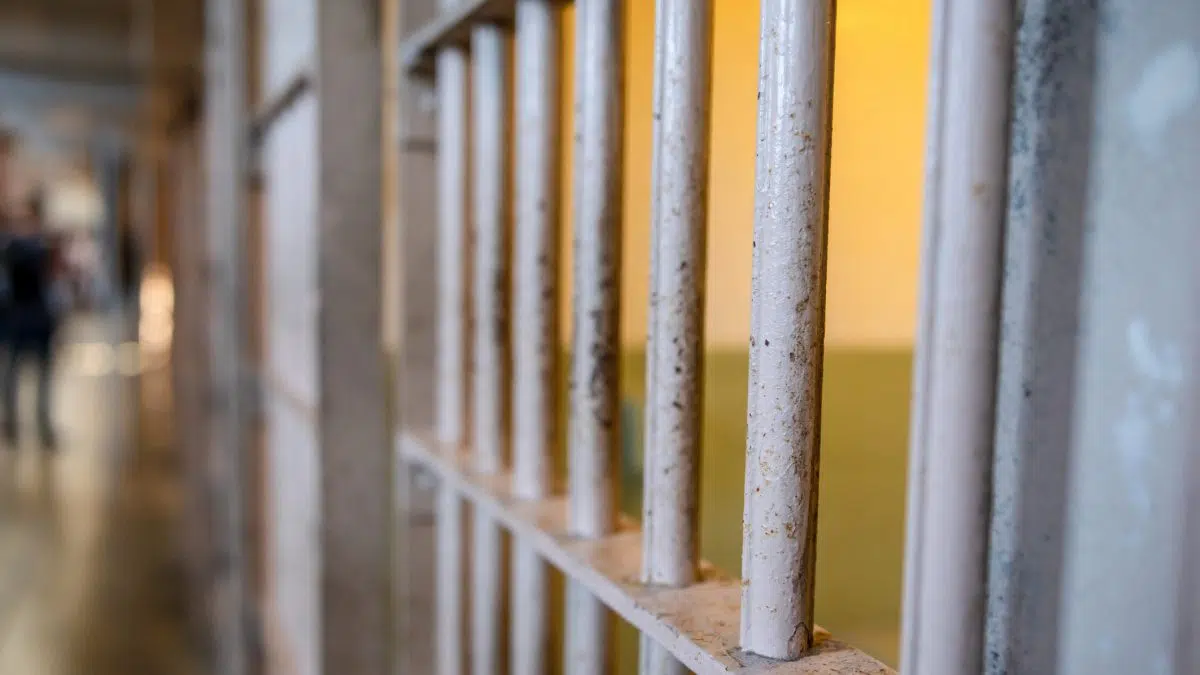 No Cash Bail Begins Today In Illinois | Decatur Radio