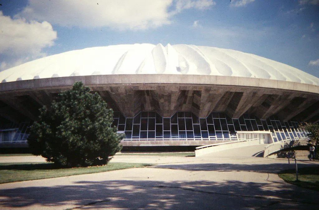 Illinois Welcomes Nebraska | Decatur Radio