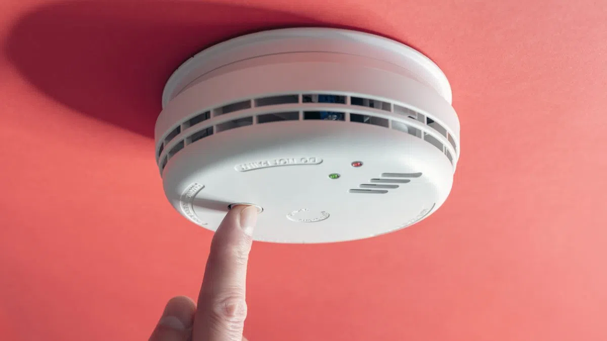 Illinoisans Reminded To Replace Broken Smoke, CO Alarms | Decatur Radio