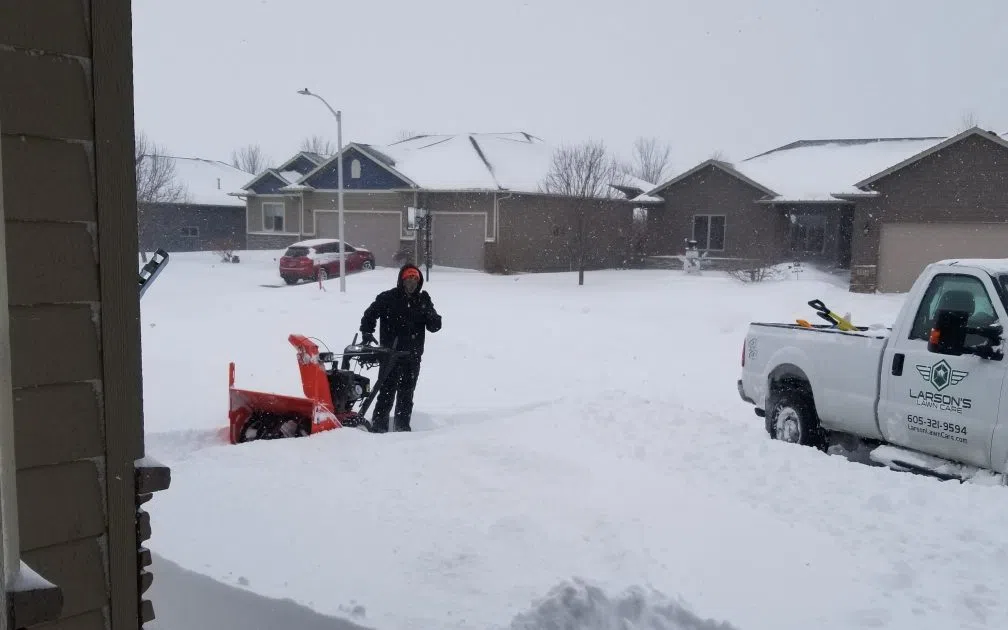 I29 reopens; many schools closed again as cleanup begins | KELO-AM