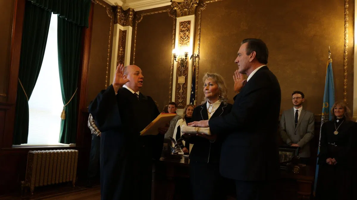 Larry Rhoden becomes South Dakota’s 34th Governor | KELO-AM