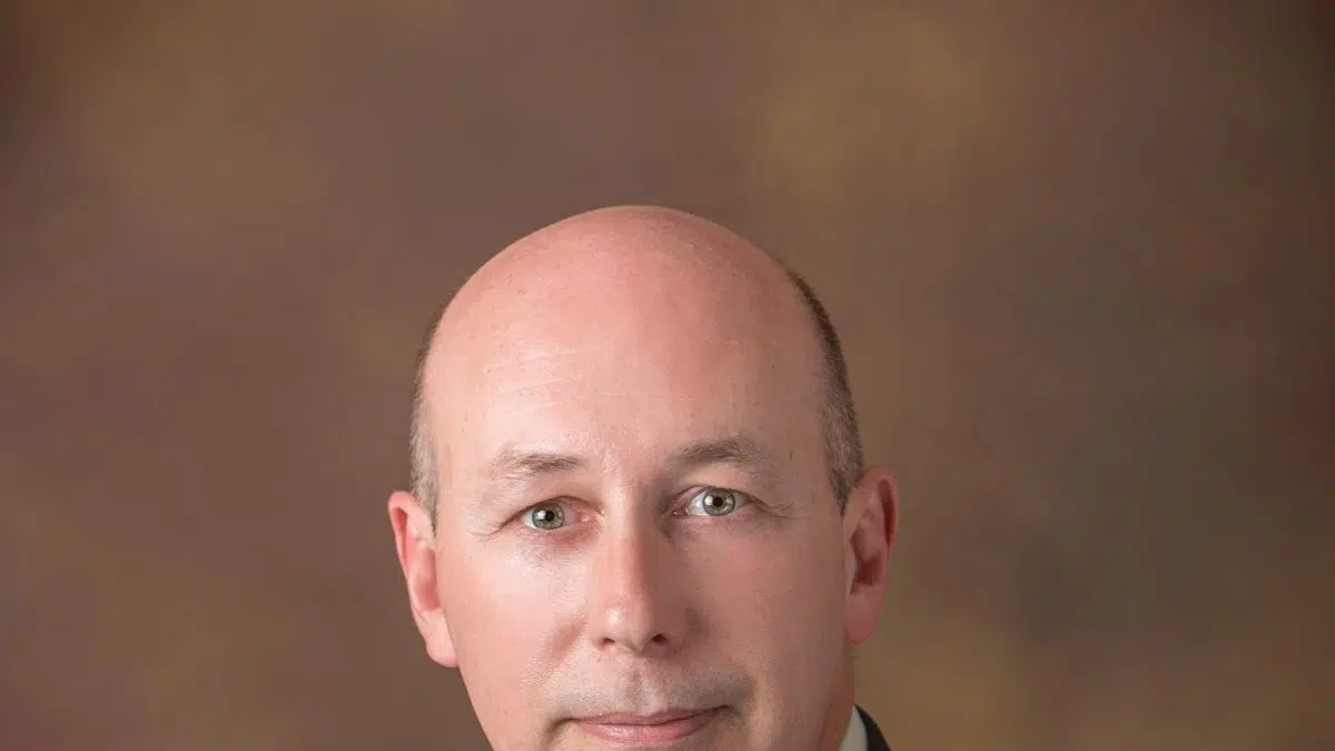 Henna elected new President/CEO of FNB Community Bank | Vandalia Radio