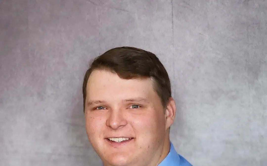 FNB Community Bank welcomes Whitten as Junior Loan Officer | Vandalia Radio