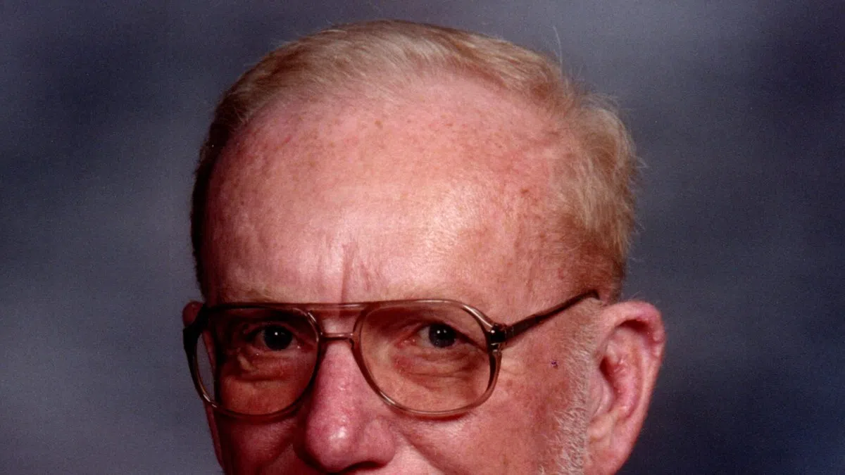 Charles E. ‘Brick’ Reiss | Vandalia Radio