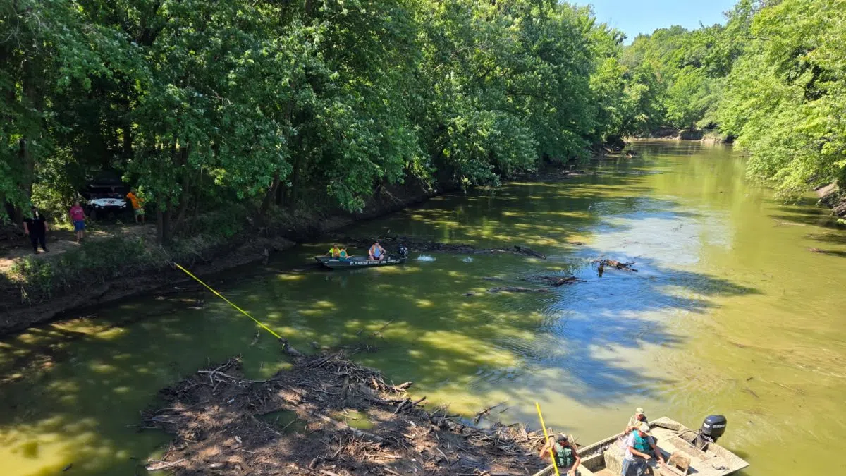 Fayette County Sheriff’s Office & Several Groups assist in extracting ...