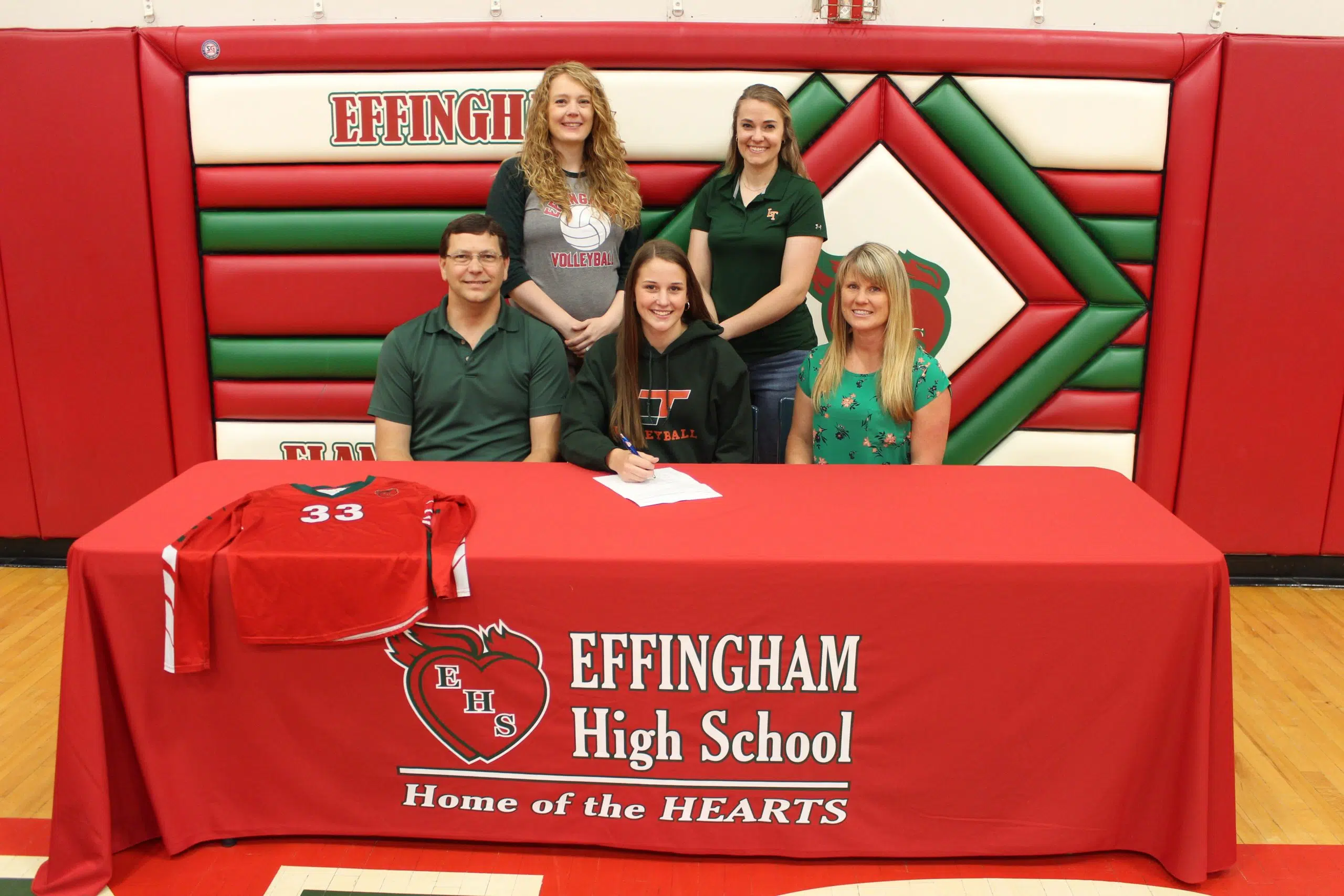Krista Phillips Volleyball signing at Lincoln Trail 2022 | Effingham Radio
