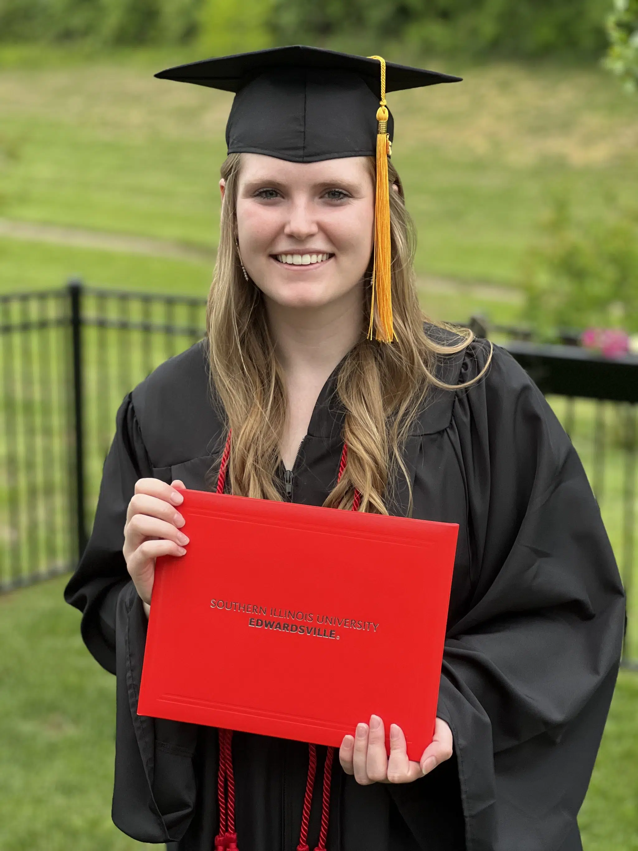 Jamie Bloemer Graduating SIU-E | Effingham Radio