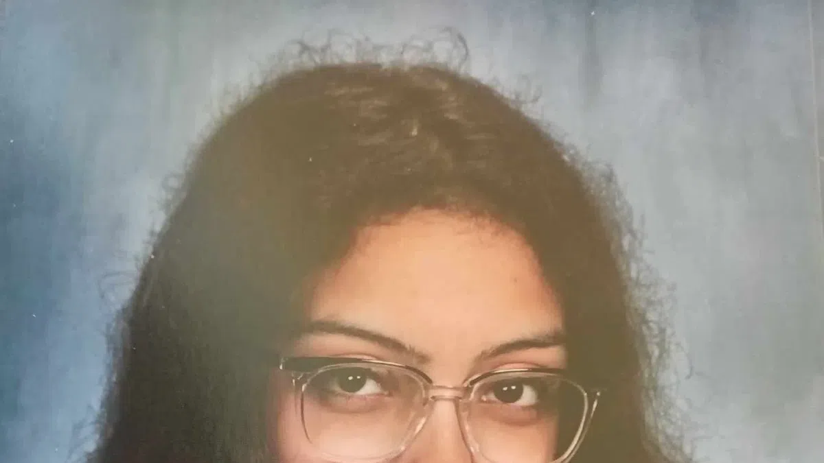 Bethany McCoy Graduating Effingham High School | Effingham Radio