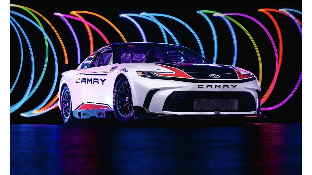 Toyota unveils new CAMRY XSE for NASCAR’s 2024 Cup Season | Owensboro Radio