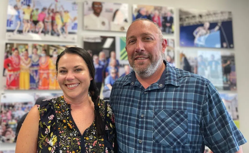 Thee Morris Code featuring Ray & Kim Fields, Papa Murphy’s owners | NowDecatur.com