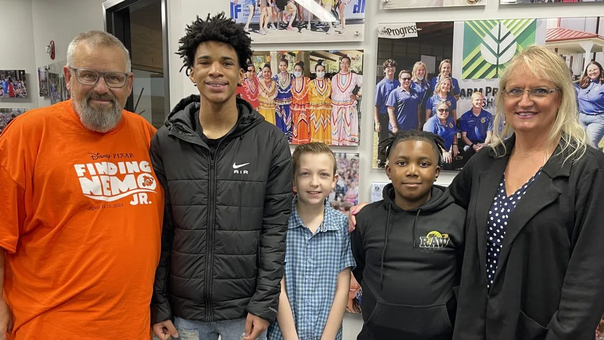 LISTEN: Tribute to John’s Hill’s Mr. Hale on Byers & Co | NowDecatur.com