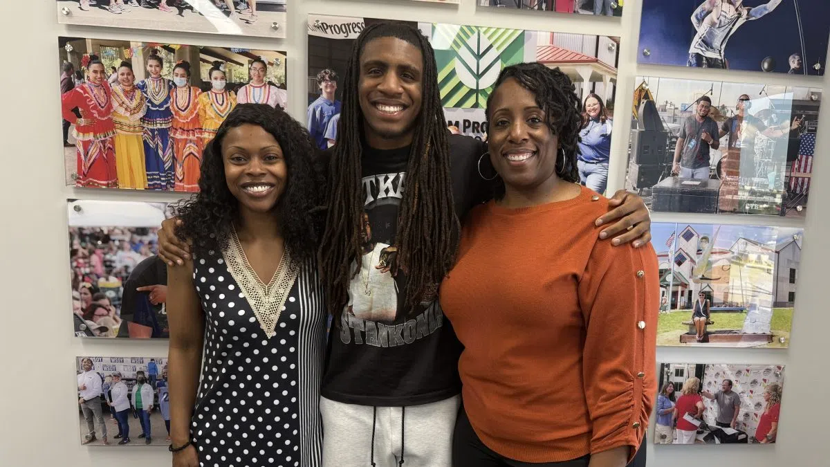 LISTEN: Ashley Grayned & Braeden Apholone on Thee Morris Code | NowDecatur.com