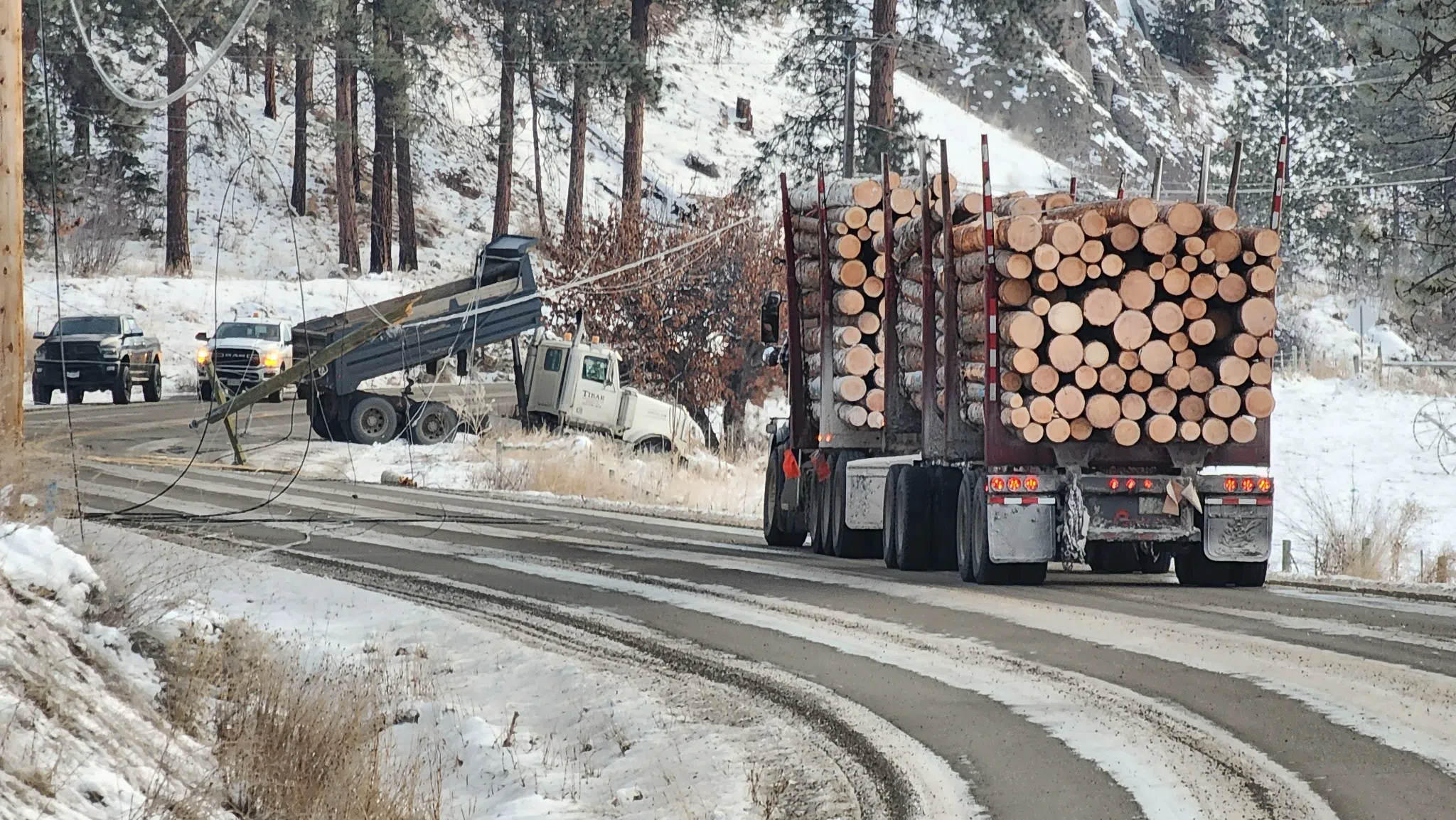 Downed power lines after accident towards Spences Bridge | Q101