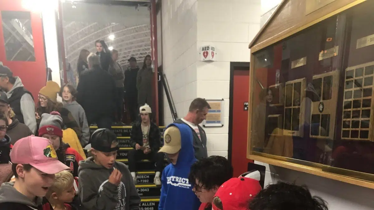 Merritt Centennials host autograph signing session after Saturday’s ...