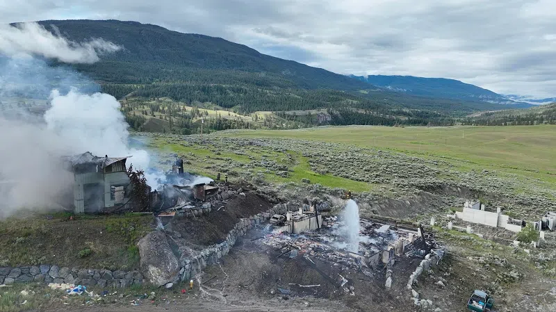 City praises Fire Departments following Monday fire near Midday Valley ...