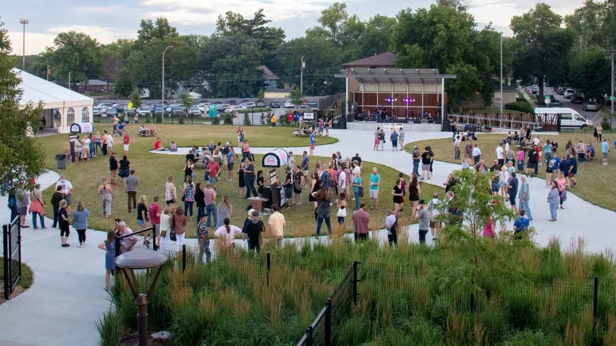 Lincoln Native Soul Troupe to Jam at ‘Brews at the Zoo’ Saturday | KLIN ...