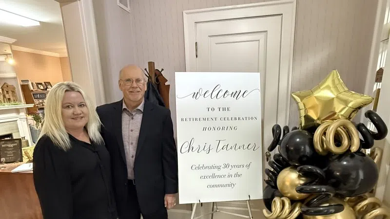 No. 16 Illinois builds big early lead, then holds off No. 19 Iowa, 75 ...