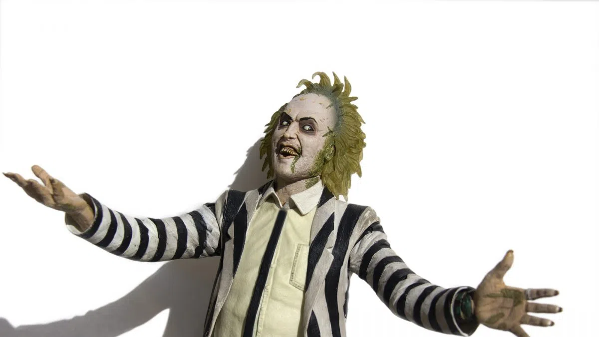 BEETLEJUICE BEETLEJUICE & Beverly Hills Cop: Axel F Trailers Are Out ...