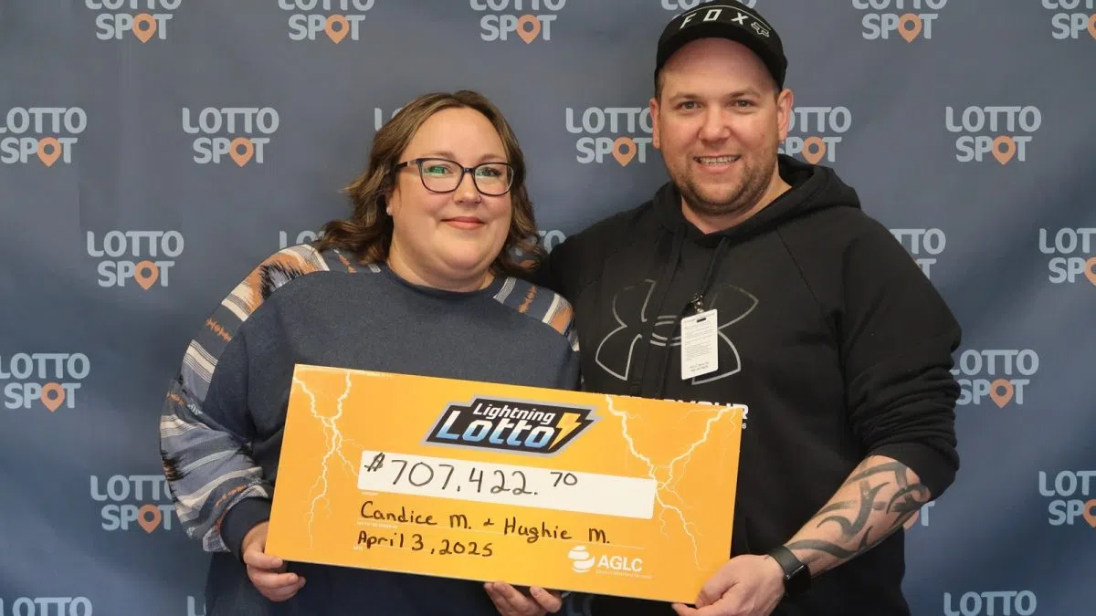 Rocky Mountain House couple wins over $700,000 on LIGHTNING LOTTO draw | 94.5 Rewind Radio