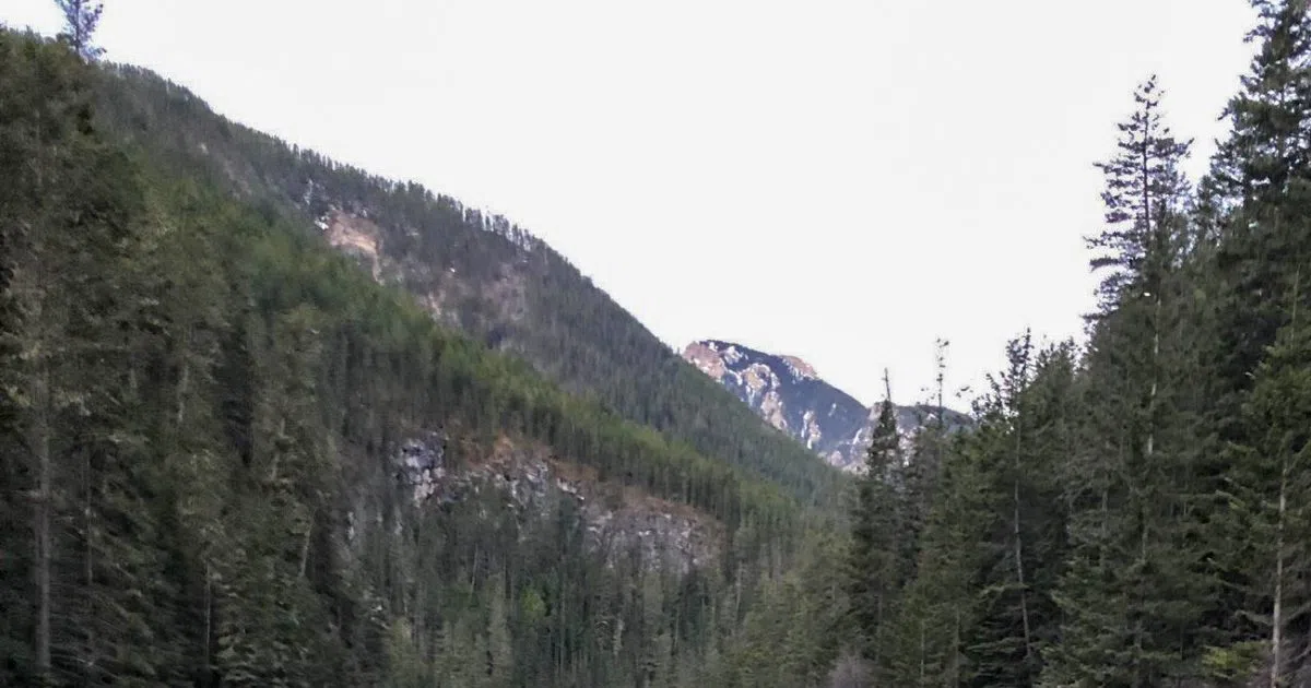Large boulder causing delays on Highway 93 north of Radium Hot Springs ...