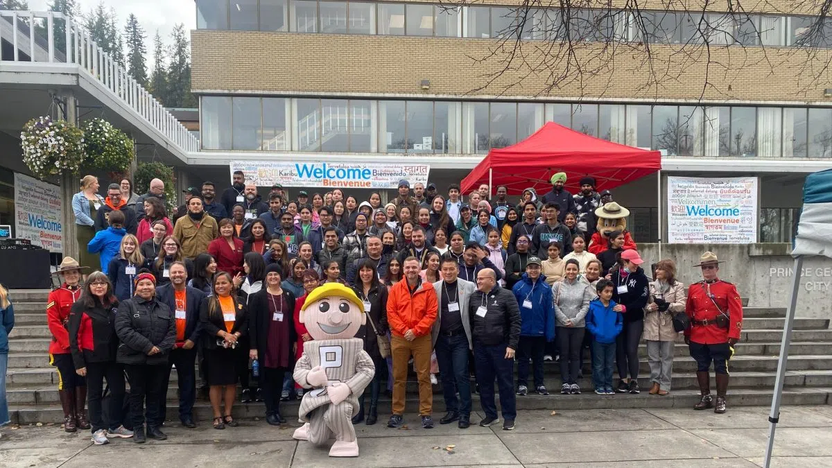 Welcome International Students! | 99.3 Rewind Radio