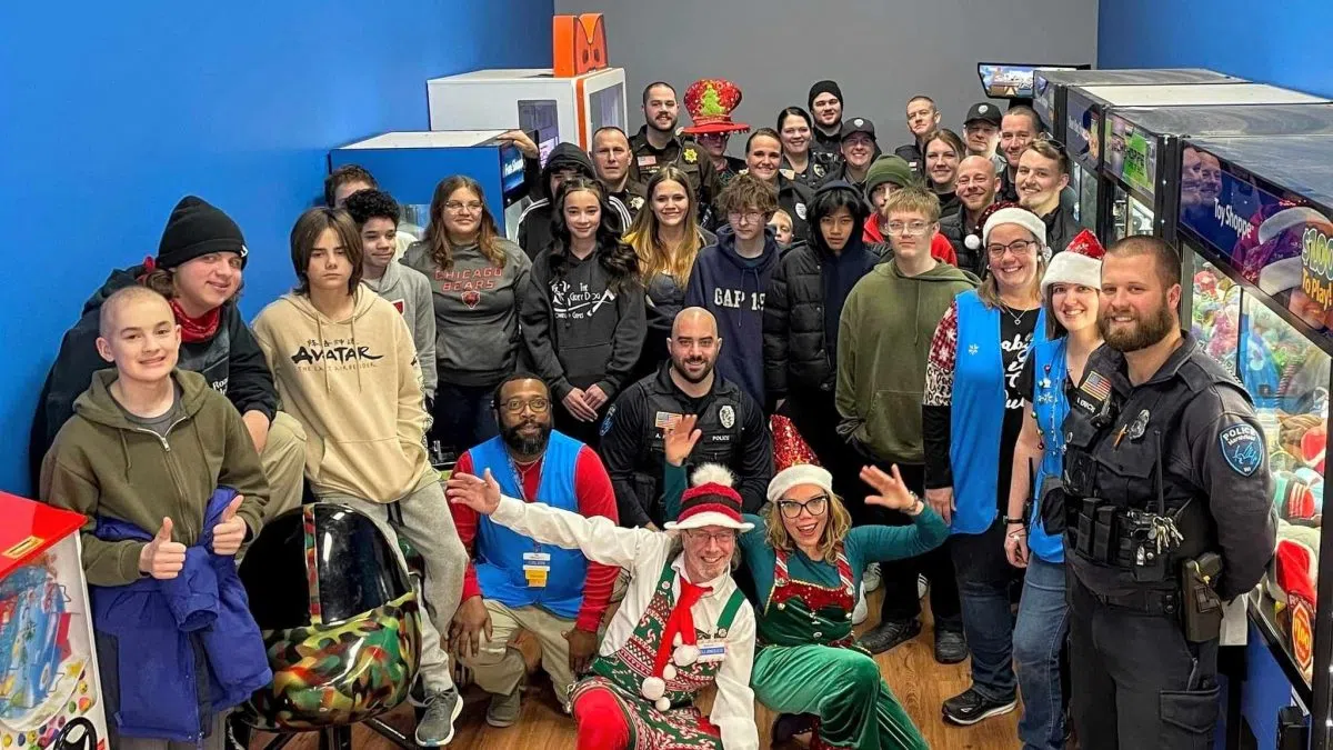 Marshfield Police Department Hosts 6th Annual Shop With a Cop Event ...