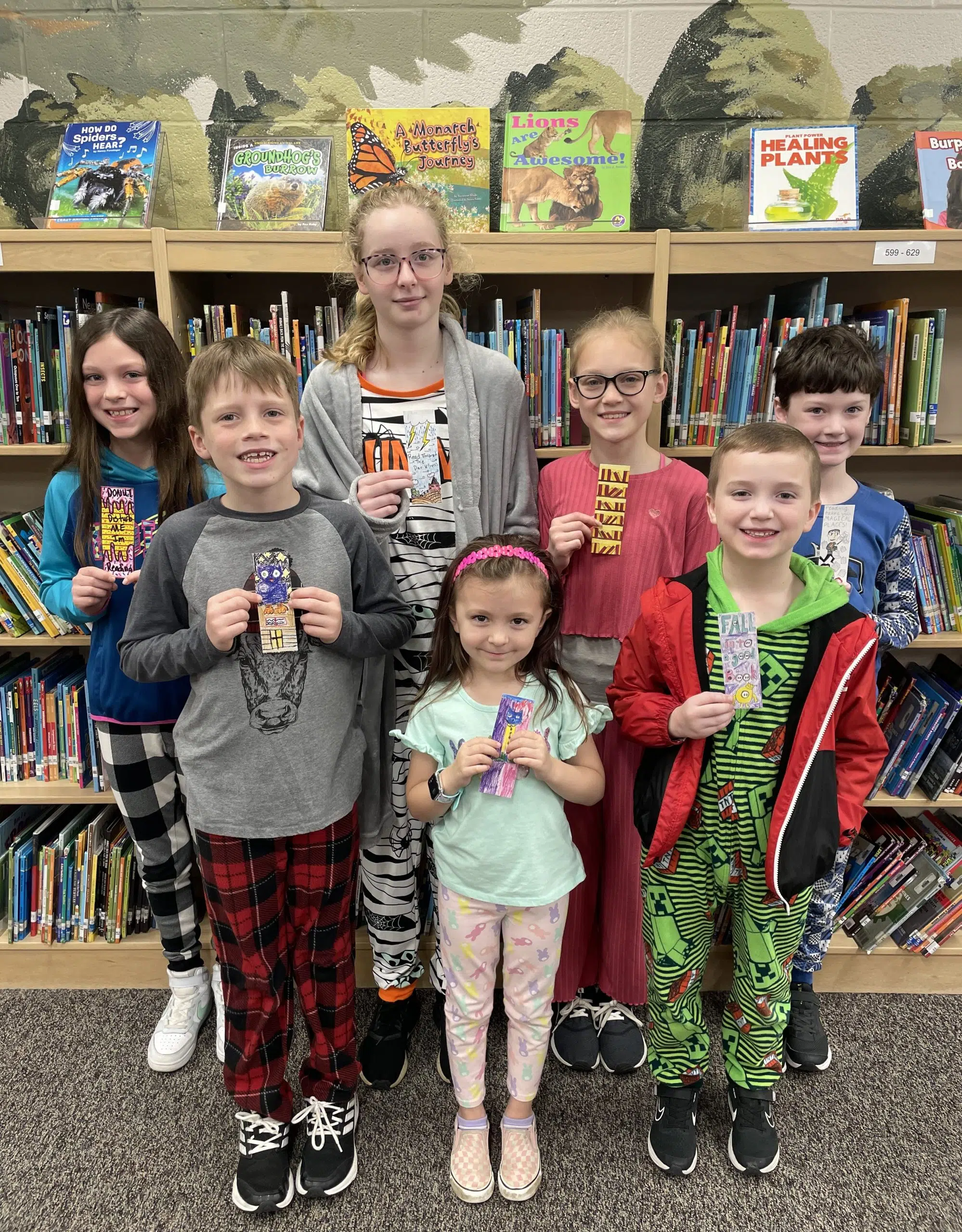 RCE students participate in bookmark contest | Glasgow News 1