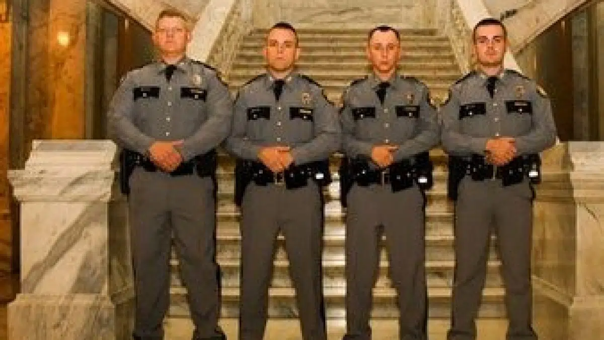 Two Barren County natives graduate KSP training academy | Glasgow News 1