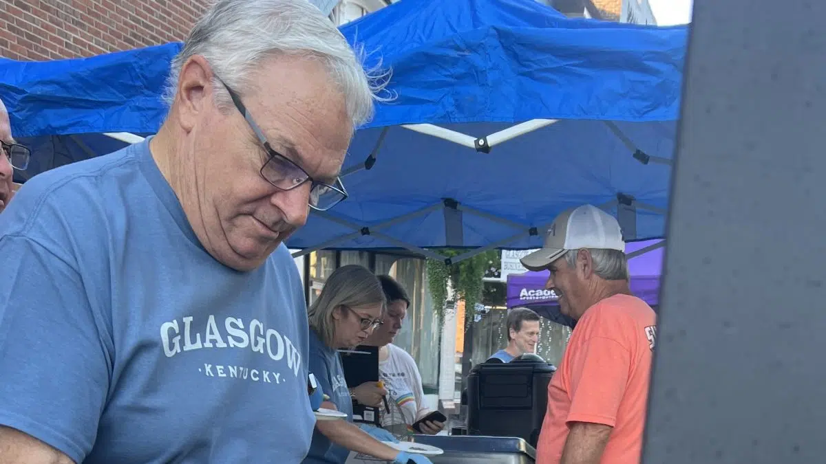 GALLERY: Free pancakes available on the Glasgow Public Square | Glasgow ...