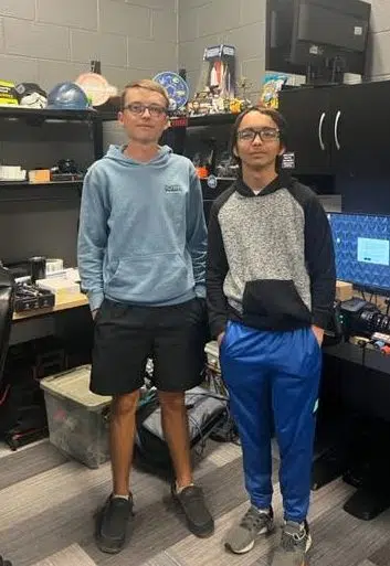 SCOTTIE SPOTLIGHT: Glasgow High School students Potter and Cook assist ...