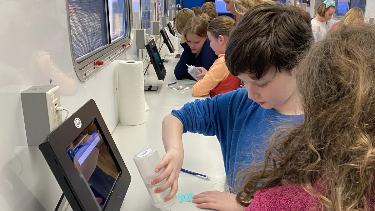 Mobile Science Activity Center stops at Red Cross Elementary | Glasgow ...