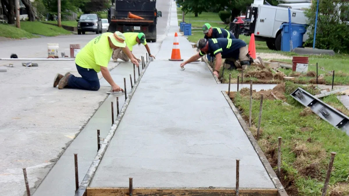 Sidewalk replacement on East Main makes portion one lane | WCLU Radio
