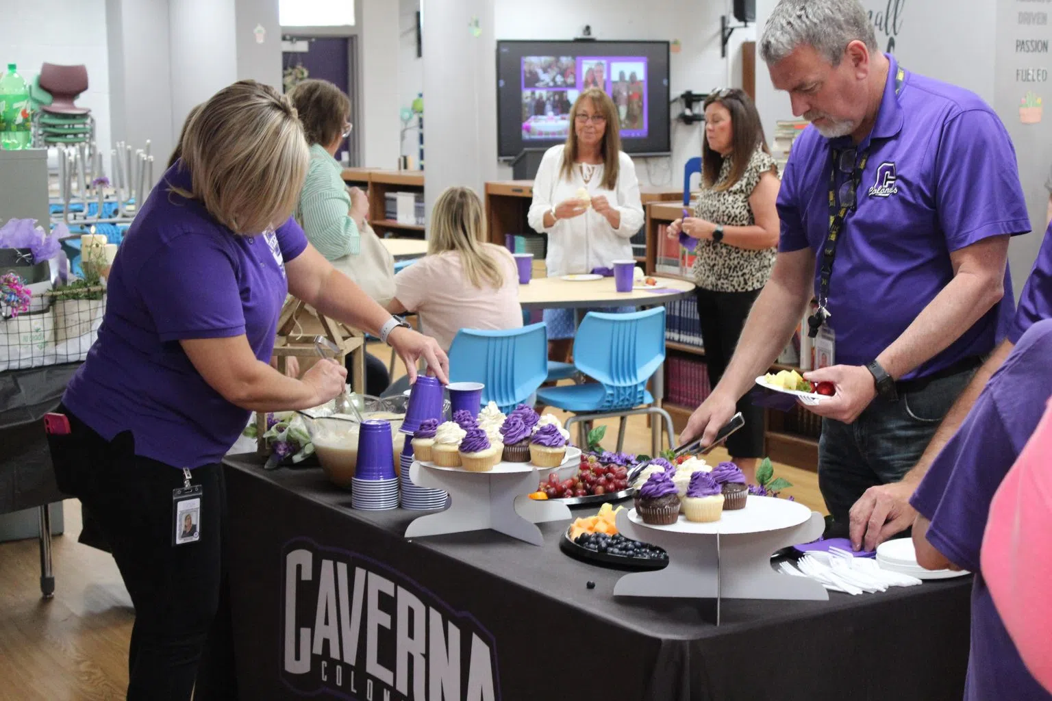 A new chapter begins at Caverna as Susan Mathews retires | WCLU Radio