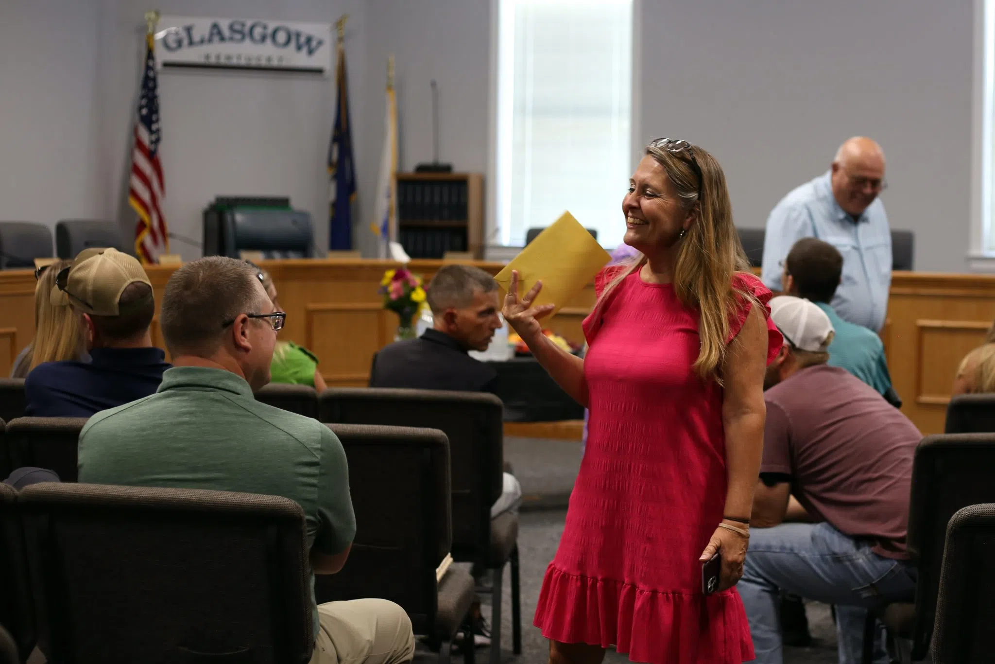 GALLERY: Glasgow’s Garrett celebrates retirement | WCLU Radio