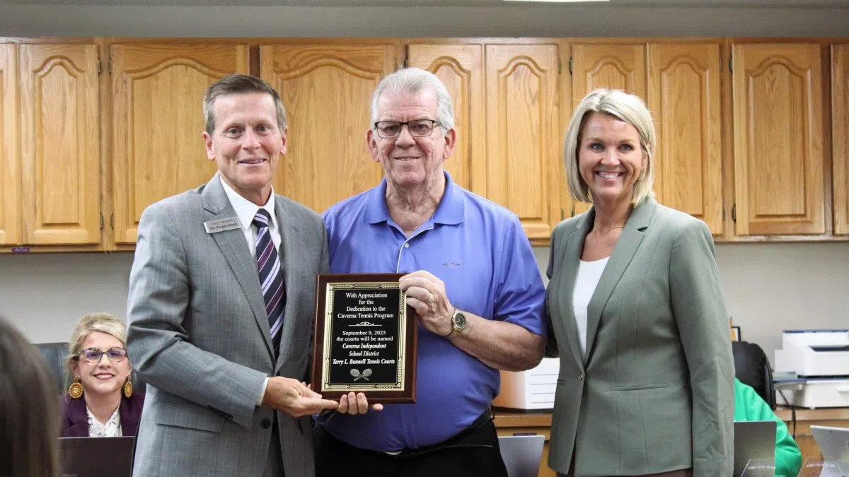 Caverna board weighs adding second school resource officer | Glasgow News 1