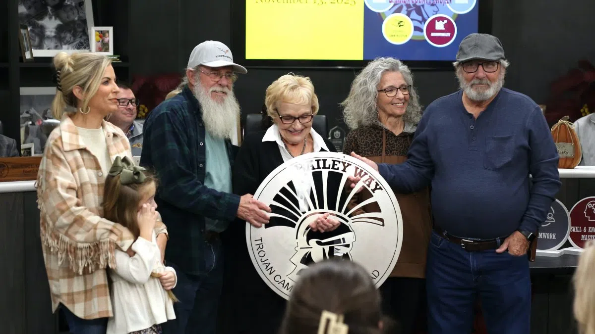 ‘Bailey Way’: Trojan Campus access road named in memory of Betty Ross ...