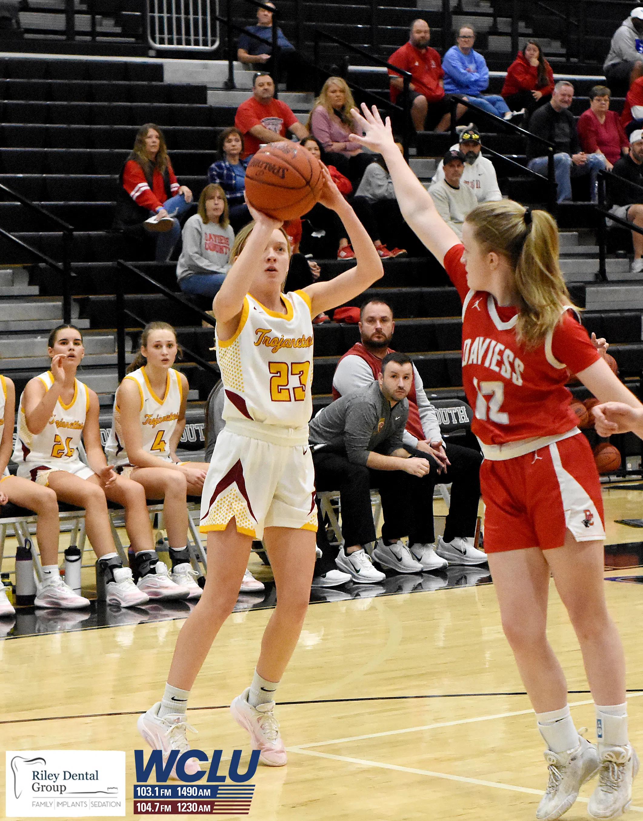 GALLERY: Trojanettes roll over Daviess at South Warren | Glasgow News 1