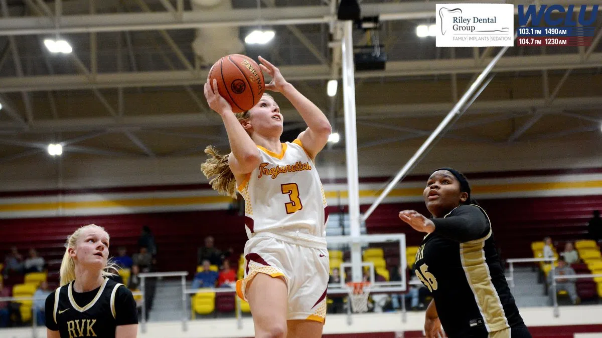 GALLERY: Trojanettes outlast Lady Panthers, 62-46 | Glasgow News 1