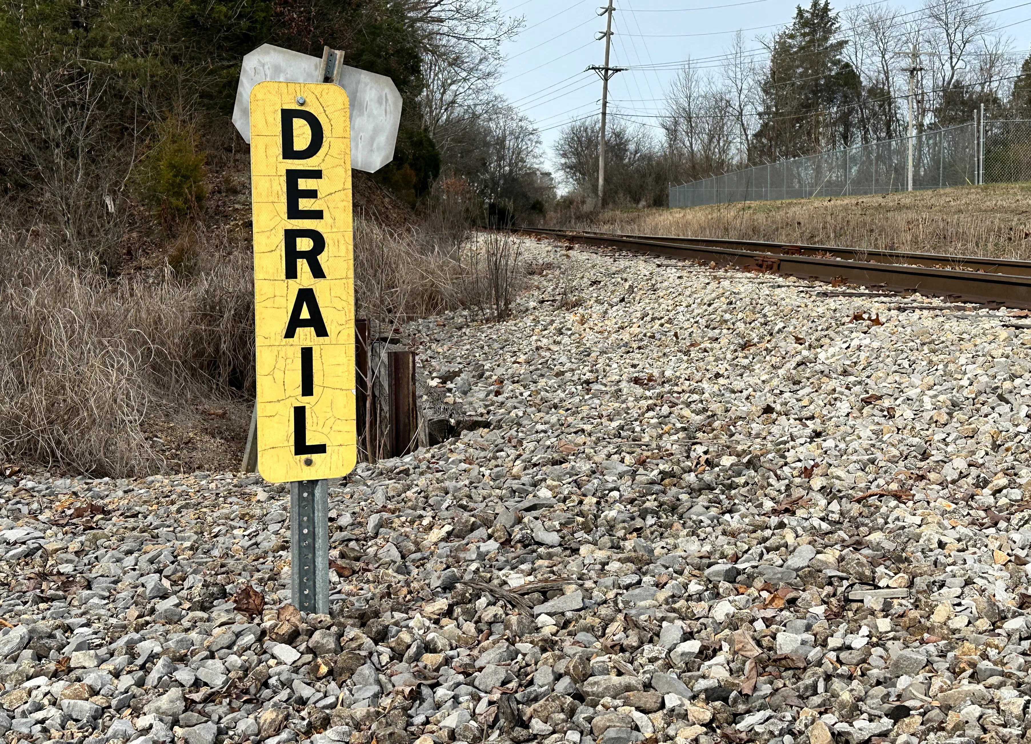 Gilliam explains what happens if train derails in Barren County | WCLU ...