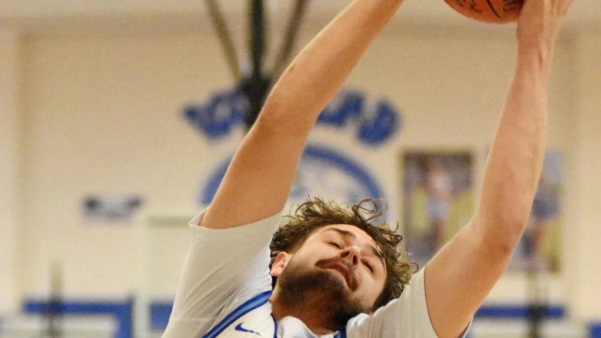 RECAP: Scotties ground Golden Eagles, advance in 2A tourney | WCLU Radio