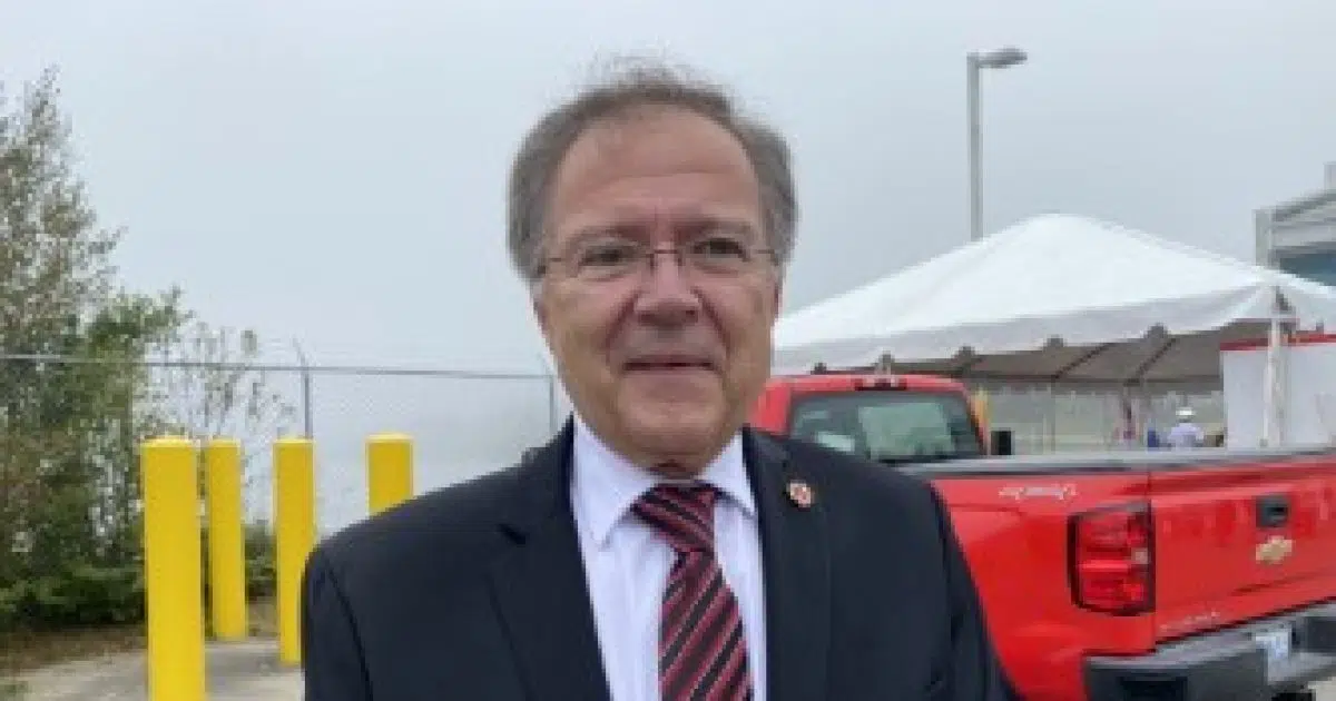 Queen An Example Of ‘Humility And Dignity’: Senator | 91.9 The Bend