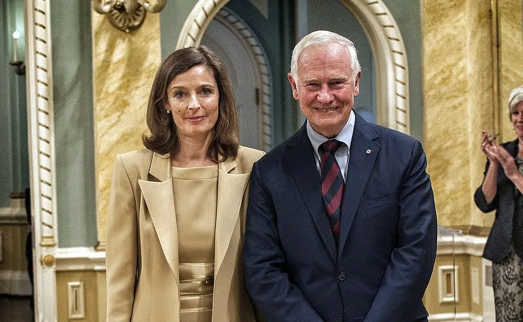 Former Governor General appointed to lead election interference probe | Country 94