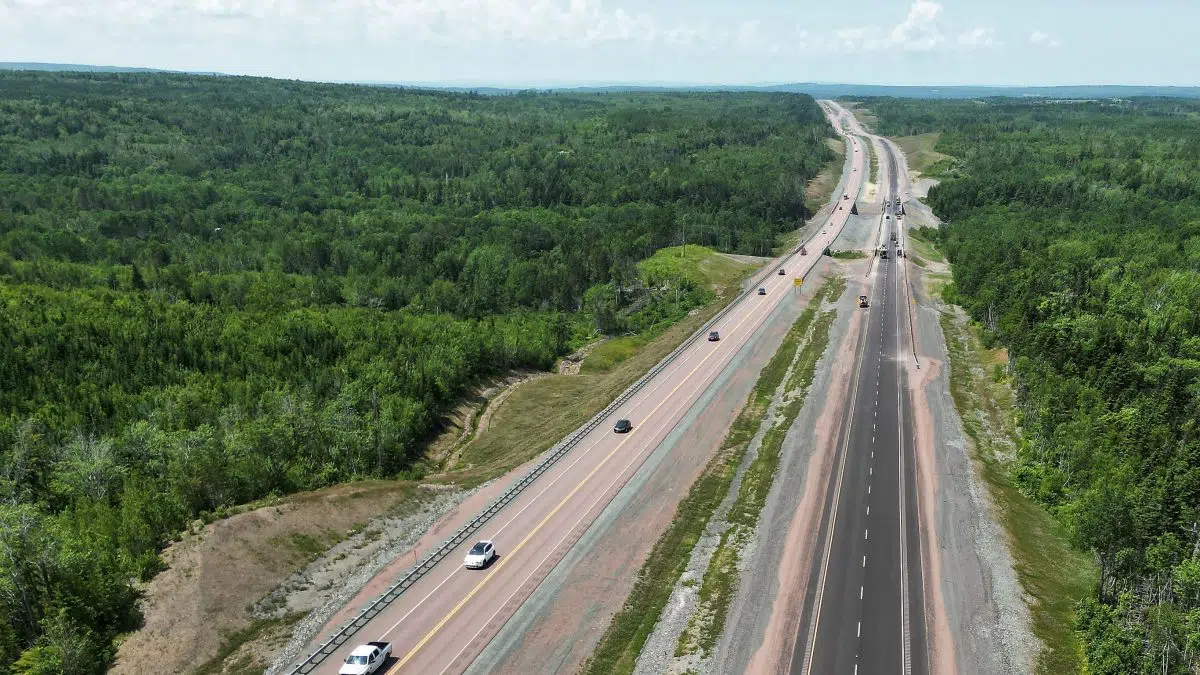 All of newly twinned Highway 104 is officially open | CKBW